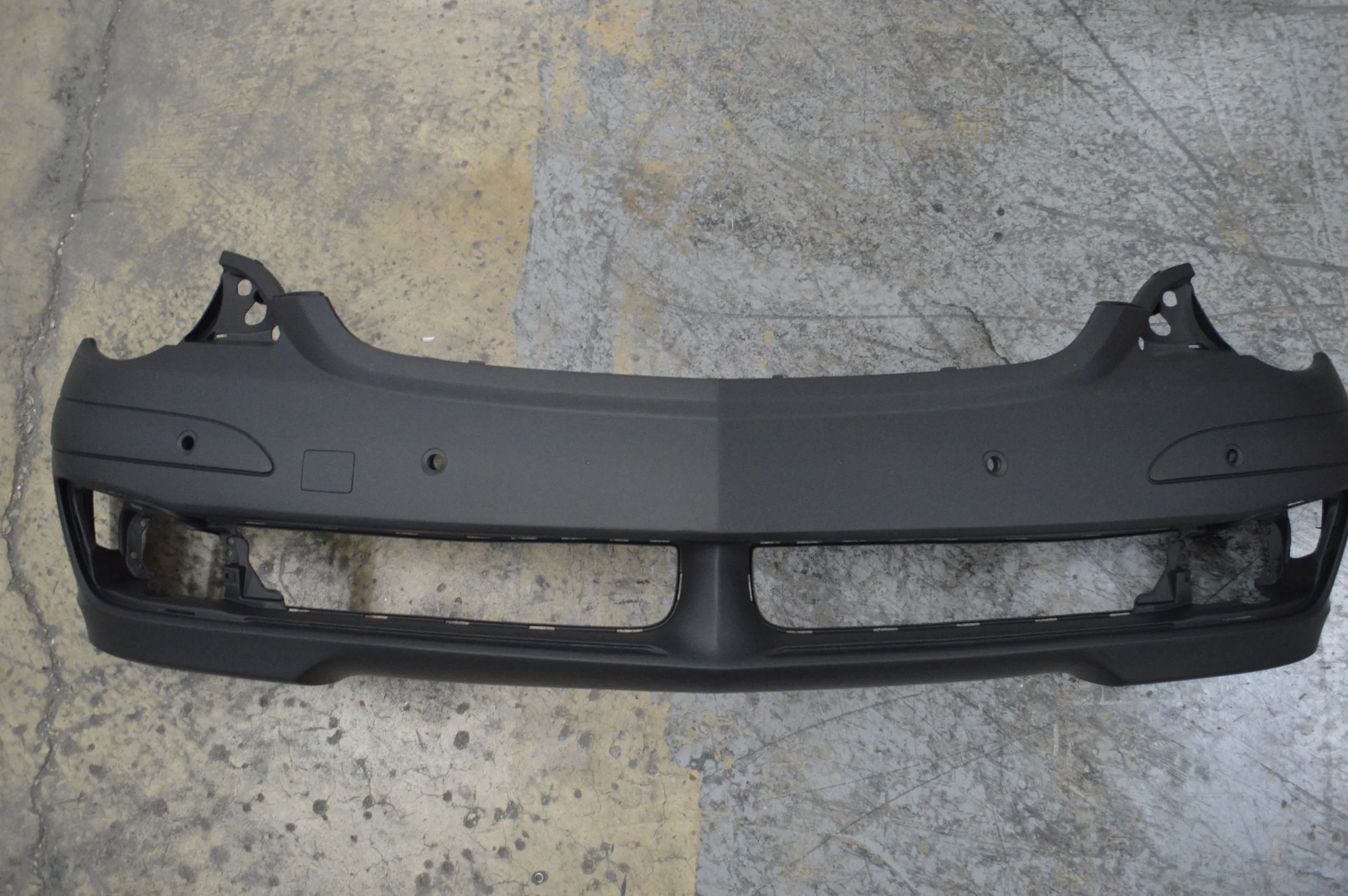 2006 2007 2008 2009 Mercedes R Class R350 R500 Front Bumper Cover w ...