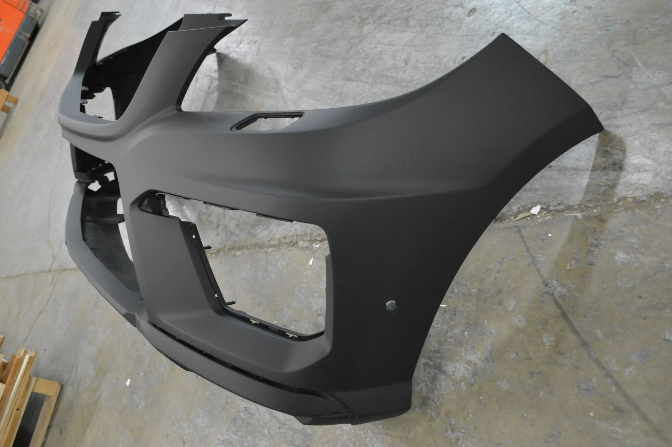 2012 2013 2014 Mercedes ML Class ML63 AMG Front Bumper Cover